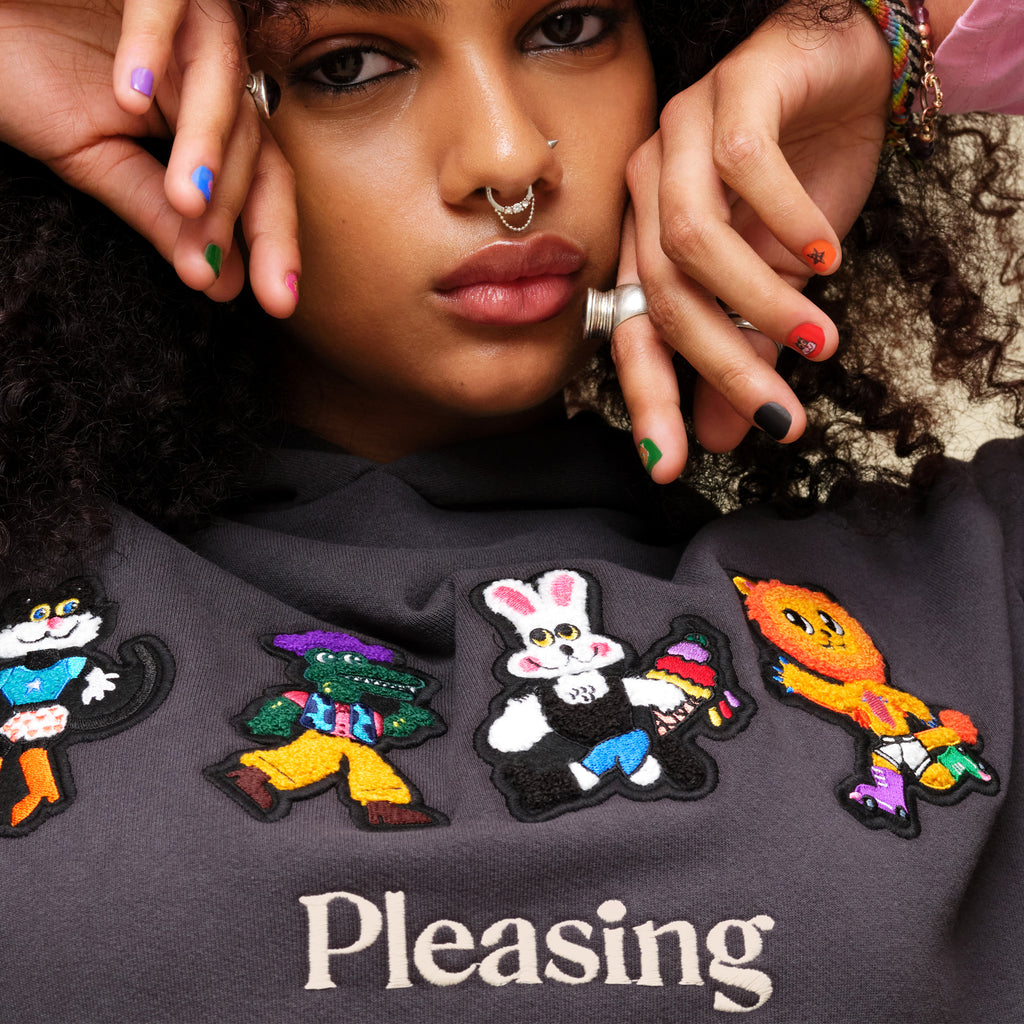 The Fancy Friends Set – Pleasing